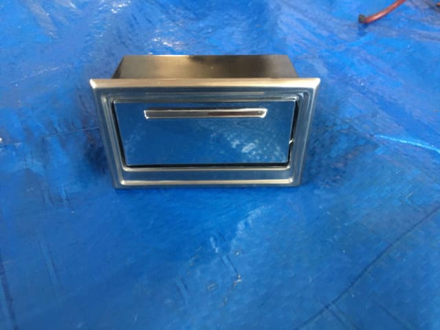 Holden HQ HJ HX HZ Arm Rests / Console Ashtray o481094190 | Auto Body ...