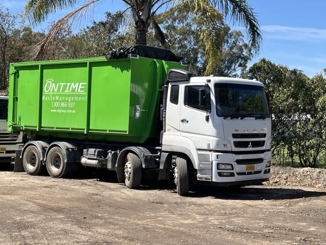 Experienced HOOK truck drivers required FULL TIME | Other | Gumtree ...