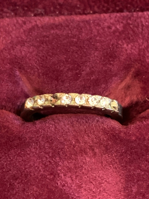 Gold ring - Women's Jewellery in Jervois SA | Gumtree Australia