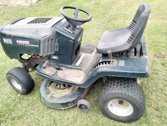 Victa ride on mower - Lawn Mowers in Murray Bridge East SA | Gumtree ...