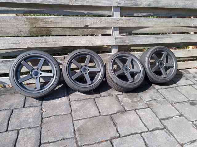 VE commodore Alloy wheels and tyres | Wheels, Tyres & Rims | Gumtree ...