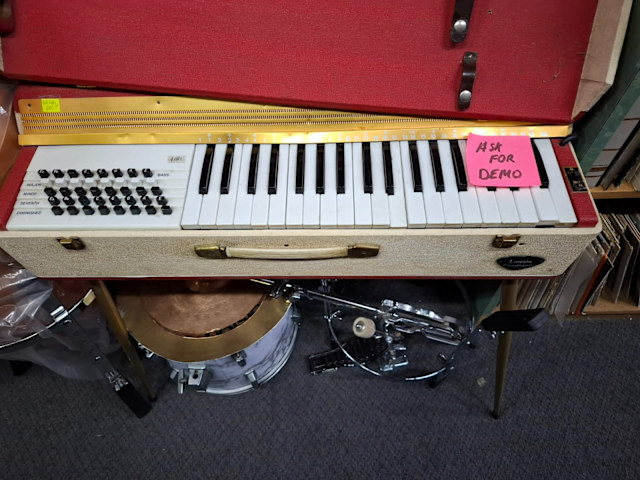 GUITARS- AMPS -KEYBOARDS-DRUM KITS-BRASS-PRE LOVED VINYL RECORDS ...