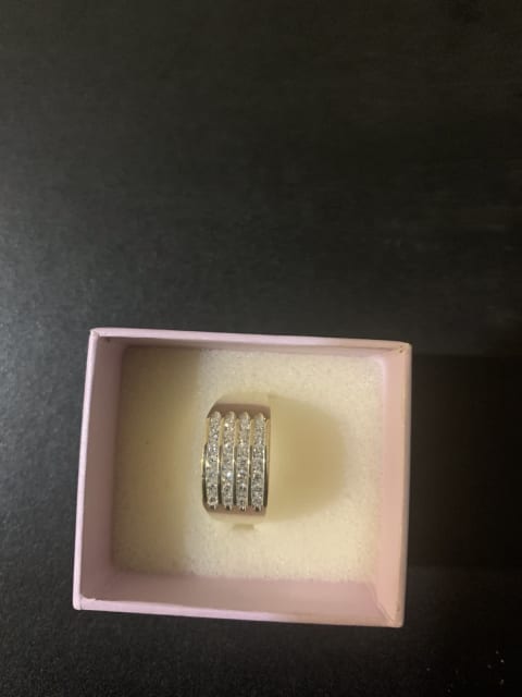 Men’s 10 carat gold 1 carat Diamond ring | Men's Jewellery | Gumtree ...