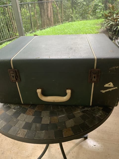 Antique His Masters Voice ,1950s Radiogram. Still working. - Antiques ...