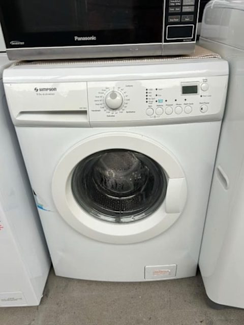 good working 8 kg Simpson front washing machine - Washing Machines ...