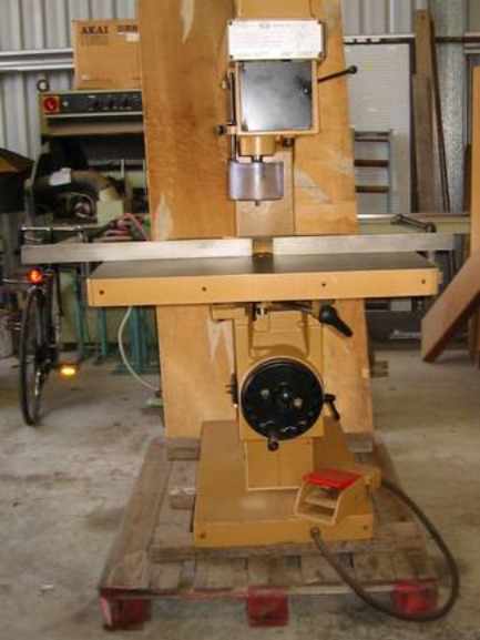 SCM R8 Overhead Router - Power Tools in Kelmscott WA | Gumtree Australia