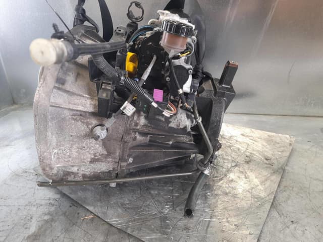 RENAULT MASTER AUTO TRANSMISSION 2.3 DIESEL, X62, 11-22, NMW08102 ...