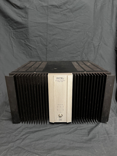 Rotel RMB 1095 power amplifier 1000 watts - Stereo Systems in Redfern ...