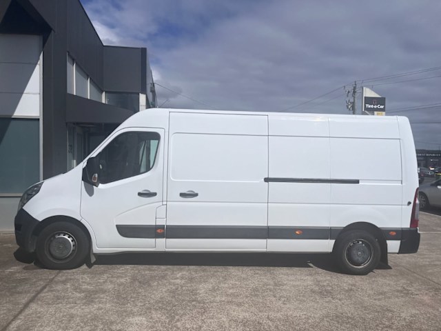 Renault Master Automatic Van/Minivan | Cars, Vans & Utes | Gumtree ...