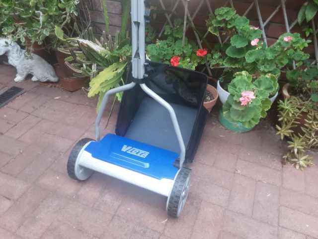 Lawn mower - victa push type - Lawn Mowers in Stirling WA | Gumtree ...