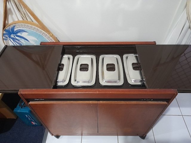 Magic Maid Brand Electric Bain Marie/Food Warmer with Inbuilt Plate Wa ...
