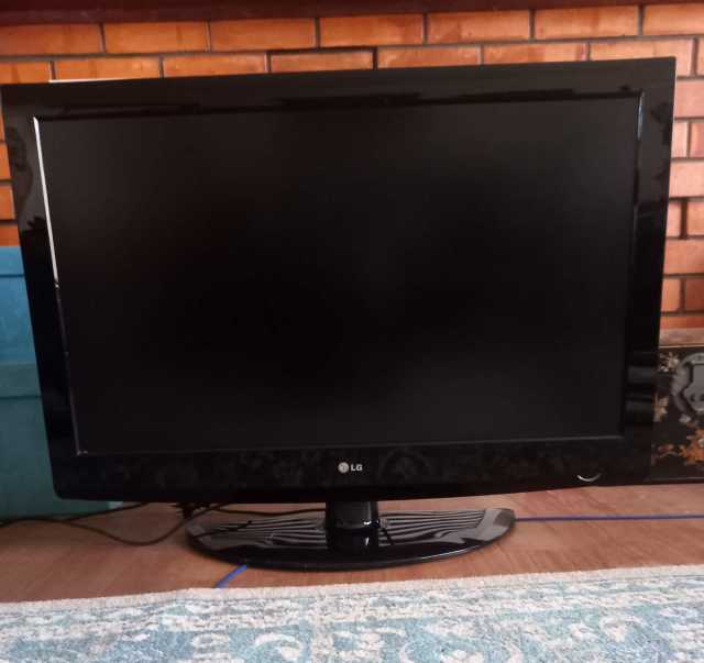 LG 37 inch LCD tv - TVs in Riverside TAS | Gumtree Australia