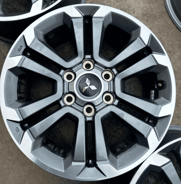 5x 18 Genuine Mitsubishi Triton Wheels Suit Triton, Pajero- 18x7.5 ...