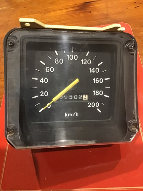 HOLDEN HZ WB SPEEDO YELLOW NEEDLE OK USED | Auto Body parts | Gumtree ...