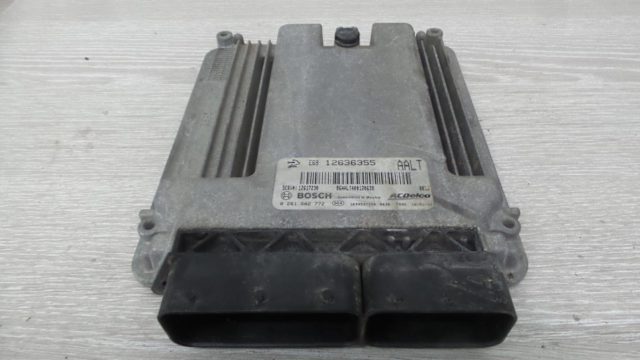 2010 HOLDEN VE COMMODORE 3.6L MANUAL PETROL UTILITY ENGINE ECU | Engine ...