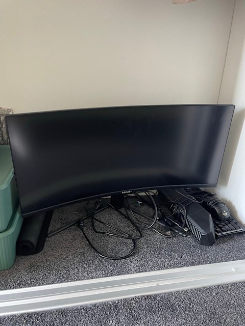 34 / 165Hz / Ultrawide Curved / QLED Gaming Monitor - Monitors in ...