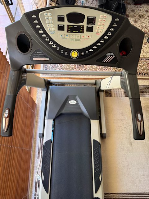 Maxxus Treadmill for sale - Gym & Fitness in Maida Vale WA | Gumtree ...