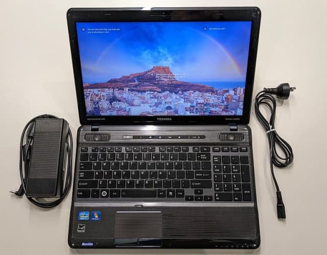 Toshiba Satellite P750 Gaming Laptop i7 Quad Core GT540M DVB TV Tuner ...