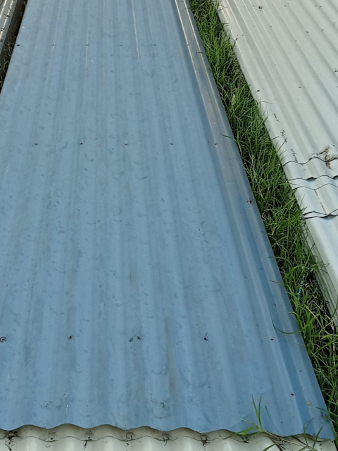 Corrugated colorbond light blue Roofing iron 250 meters - Building ...