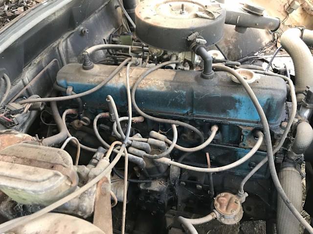 VH Holden Commodore motor/auto gearbox | Engine, Engine Parts ...