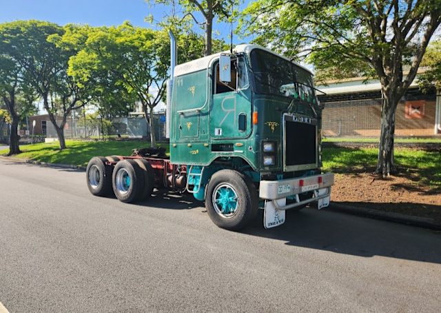 Mack Cruiseliner 1982 Unfinished Project. Now Open to All Offers ...