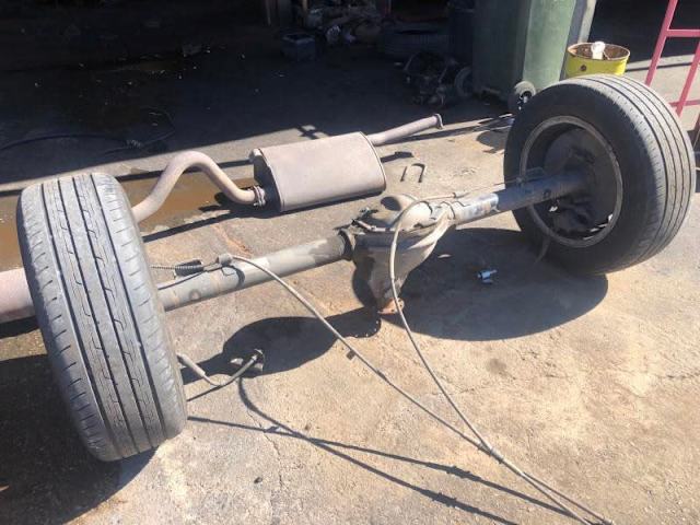 FORD BA BF FALCON WAGON UTE REAR DIFF ASSEMBLY DISC TO DISC 3.23 ABS ...