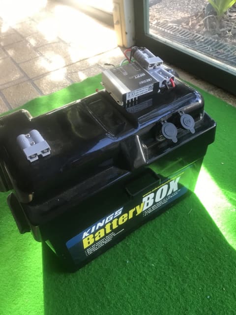 Kings battery box and 12v battery kings solar panels and controller ...