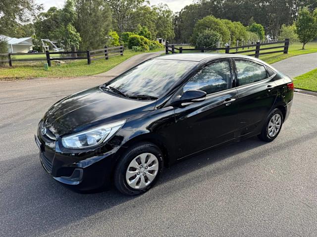 2015 HYUNDAI ACCENT ACTIVE 6 SP MANUAL 4D SEDAN | Cars, Vans & Utes ...