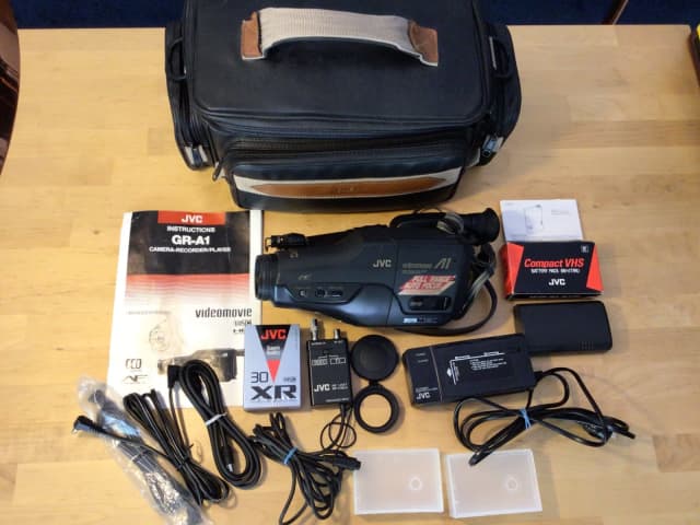 JVC Video-Movie GR-A1E Camera Recorder/Player Kit - Video Cameras in ...