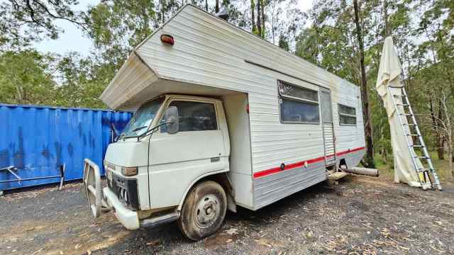 Classic and very rare Daihatsu Delta 1978 Motorhome 4 cylinder diesel ...