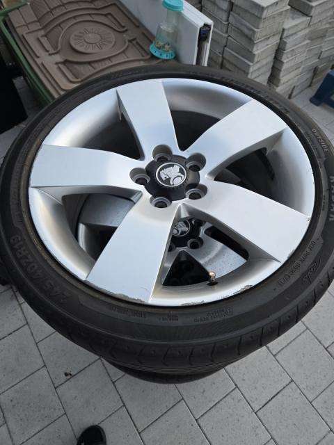 19 inch ve commodore ss ssv rims and tyres | Wheels, Tyres & Rims ...