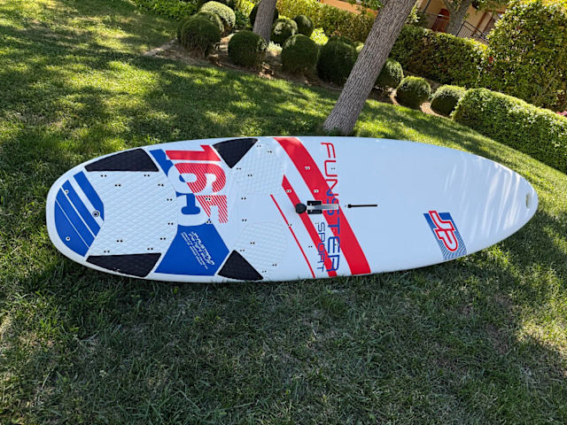 Windsurfer Board Beginners - Surfing in Garran ACT | Gumtree Australia