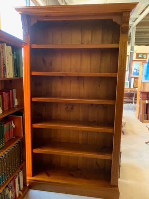 Large Pine Bookcase with corbels. | Antiques | Gumtree Australia Mount Barker Area - Mount ...