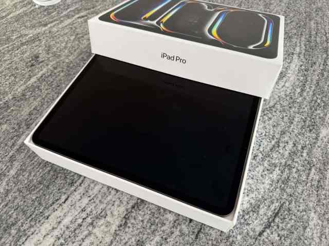 2024 Apple iPad Pro M4, 11 Inch, 256GB, Space Black - iPads in Sydney City NSW | Gumtree Australia