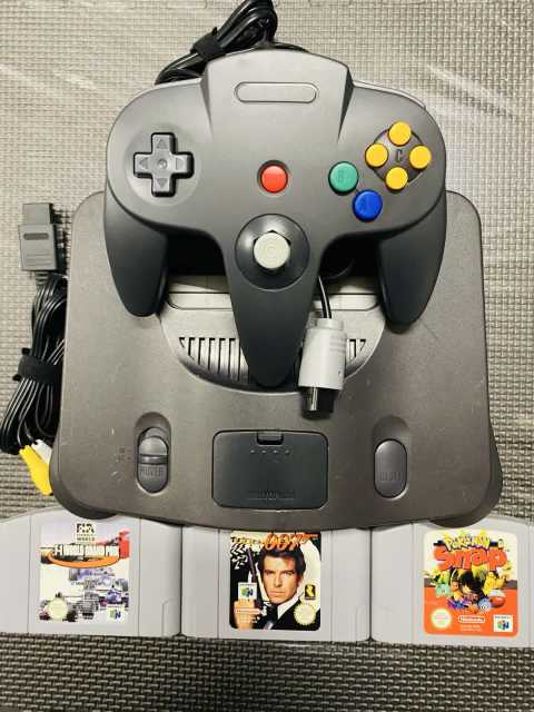 NINTENDO 64 Console With 3x N64 Games Pokémon 007 F1 - Nintendo in ...