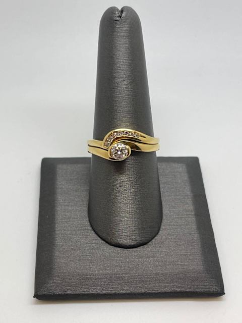 18CT YELLOW GOLD 8 DIAMONDS RING - 331831/2 | Women's Jewellery ...