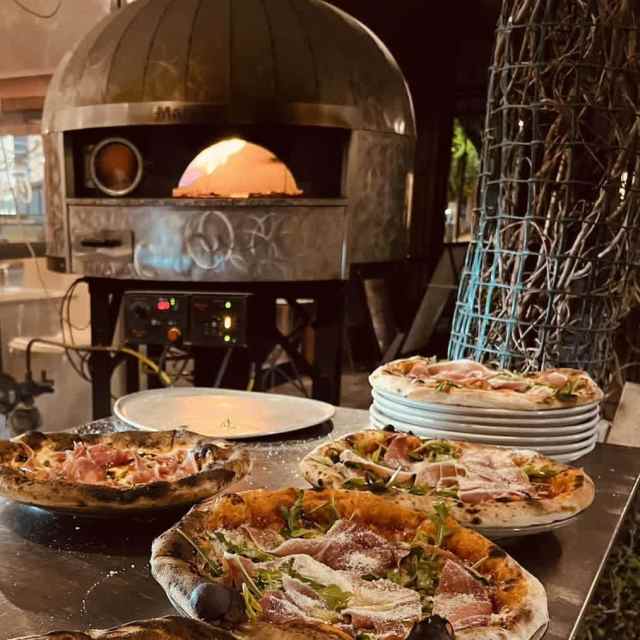 WAITER / WAITRESS WANTED(ALICE SPRINGS)(Bella Alice) | Waiting Staff ...