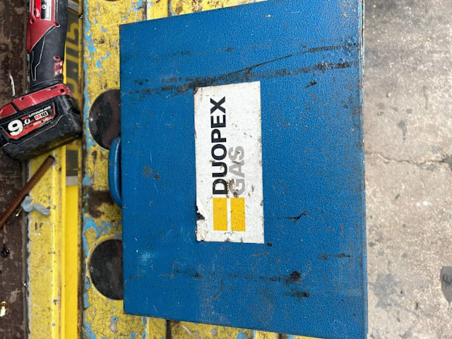 Duopex duo pex gas jaws - Other Tools & DIY in Ormeau QLD | Gumtree ...