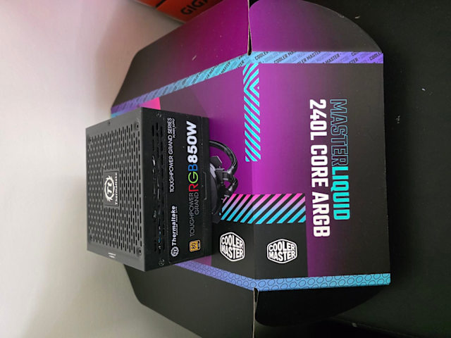 Bulk Computer parts for sale - HDDS/SSDS/GPUS/PSU Board and CPU combos ...