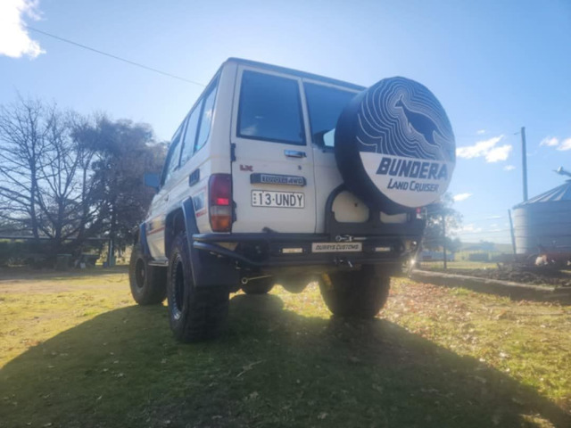 1986 TOYOTA BUNDERA LX (4x4) 5 SP MANUAL 4x4 2D HARDTOP, 5 seats All O ...