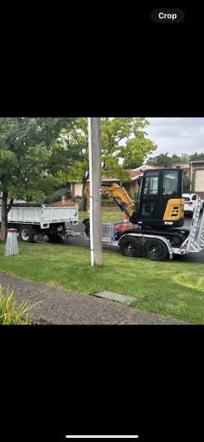 Tipper and Excavator Combo for Hire | Machine & Plant Operator ...