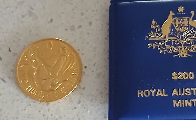 Uncirculated $200 Australian gold coin - Collectables in Wagga Wagga ...