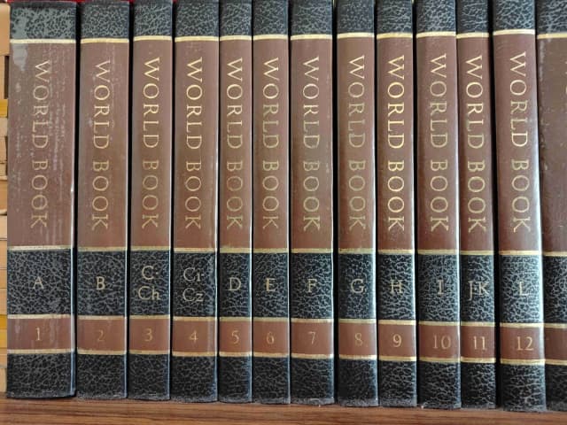 1979 / 1980 World Book Encyclopedia Complete Set - Nonfiction Books in ...