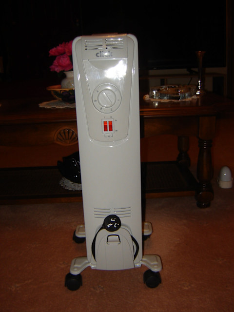 CLICK 5 FIN OIL COLUMN HEATER - AS NEW - SELDOM USED - Air Conditioning ...