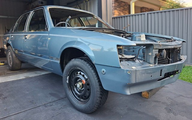 vh sle commodore rolling shell only 1982 tahitian blue | Other Parts ...