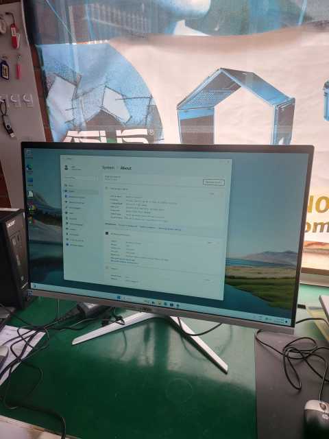 Acer 27 All in One Desktop Computer Windows 11 - Desktops in Lenah ...