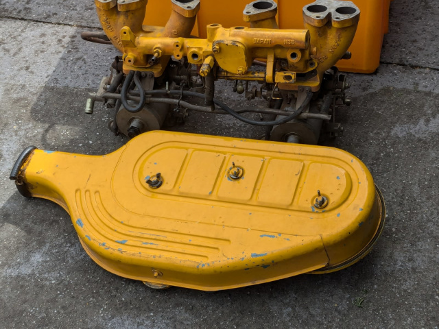 Datsun 260Z twin carbies, manifold and air cleaner | Engine, Engine ...