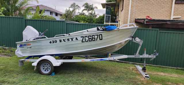2017 Quintrex 420 Busta 40HP Yahama, Alloy trailer, Lowrance Sounder ...