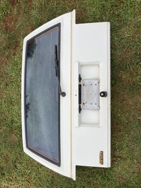 Jeep xj rear window/rubber/ tailgate | Auto Body parts | Gumtree ...
