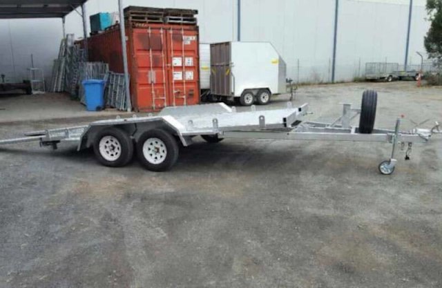 CAR TRAILER 3500 KG 5M X 2M MANUAL TILT WE ARE NOW LMCT + PARTNERS ...